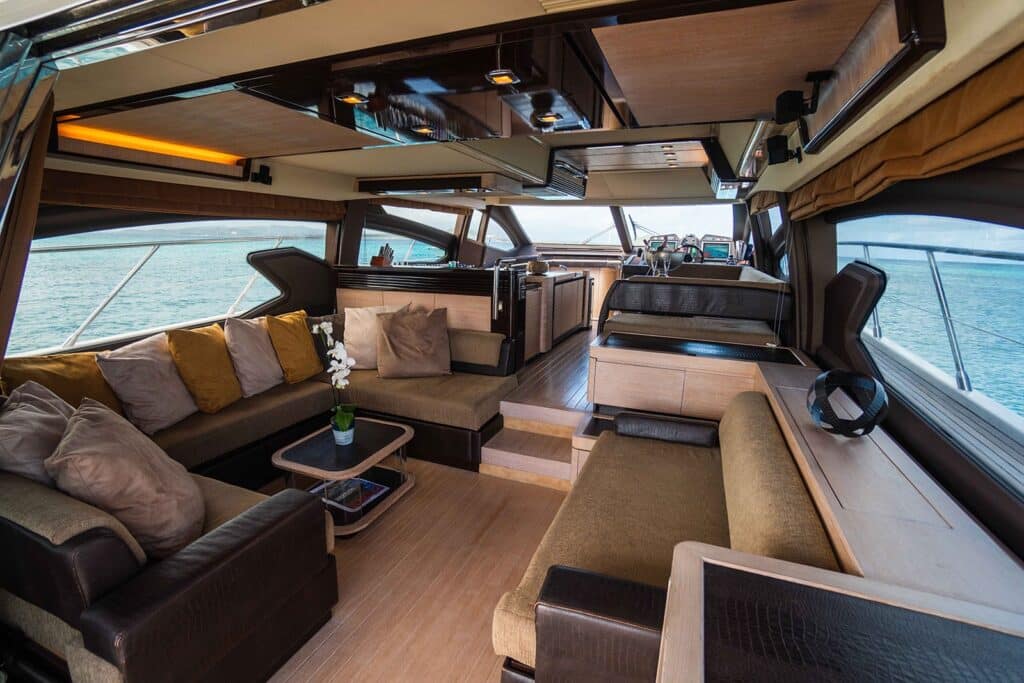 Rent 64' Azimut Flybridge Yacht in Miami | The Advantaged