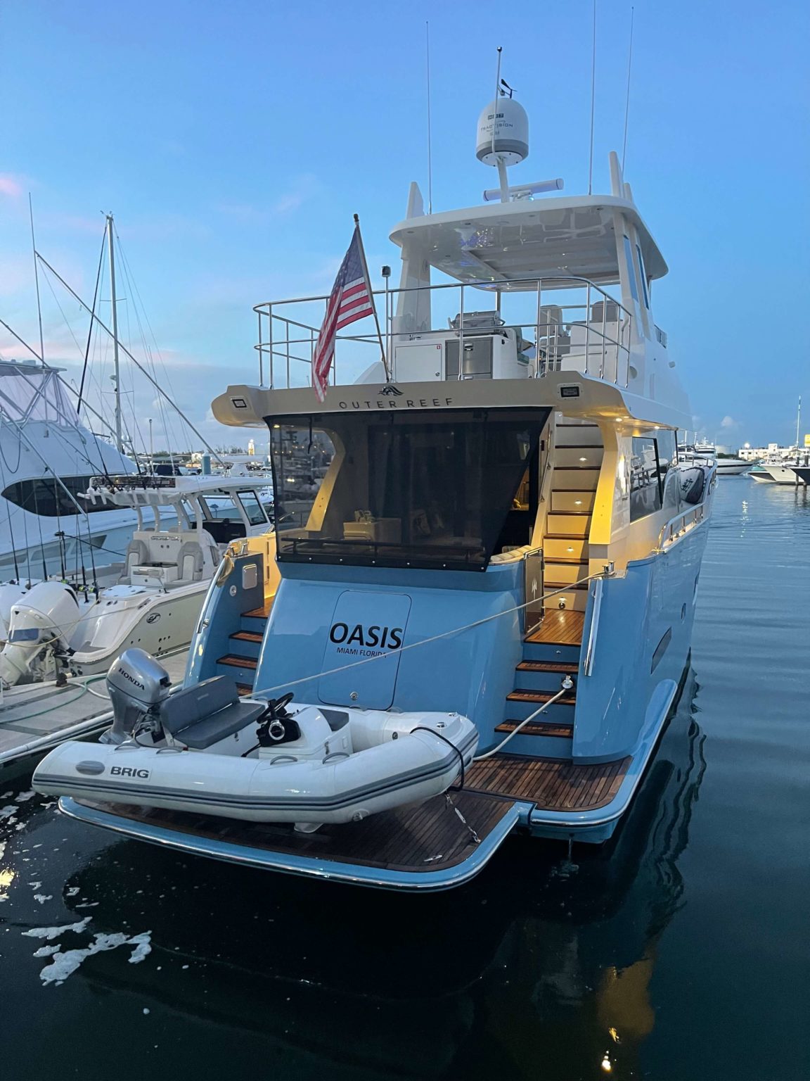 65' Outer Reef Luxury Yacht Charter | The Advantaged