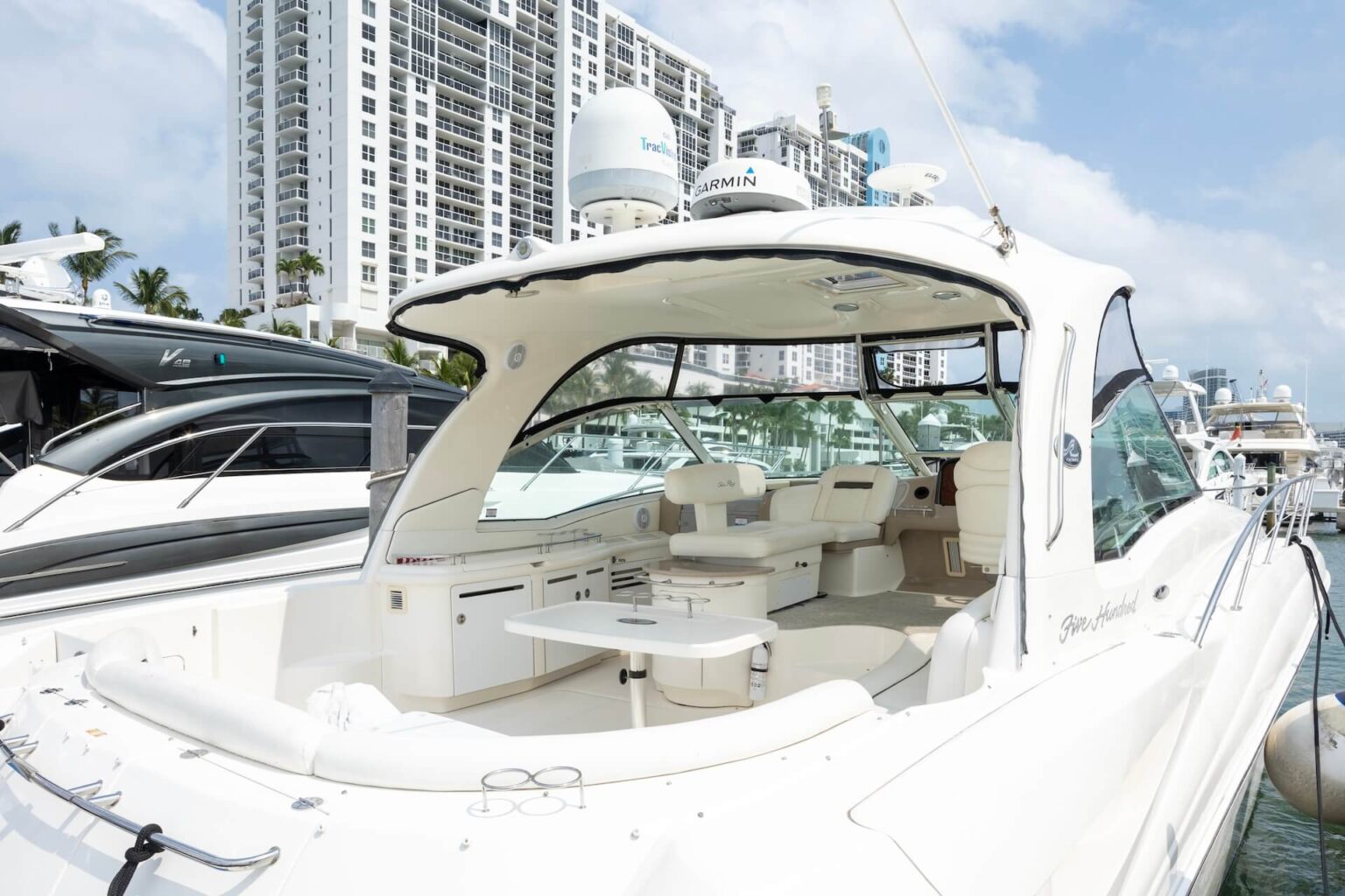 54’ Sea Ray Sundancer Yacht for Sale in Miami, FL | The Advantaged