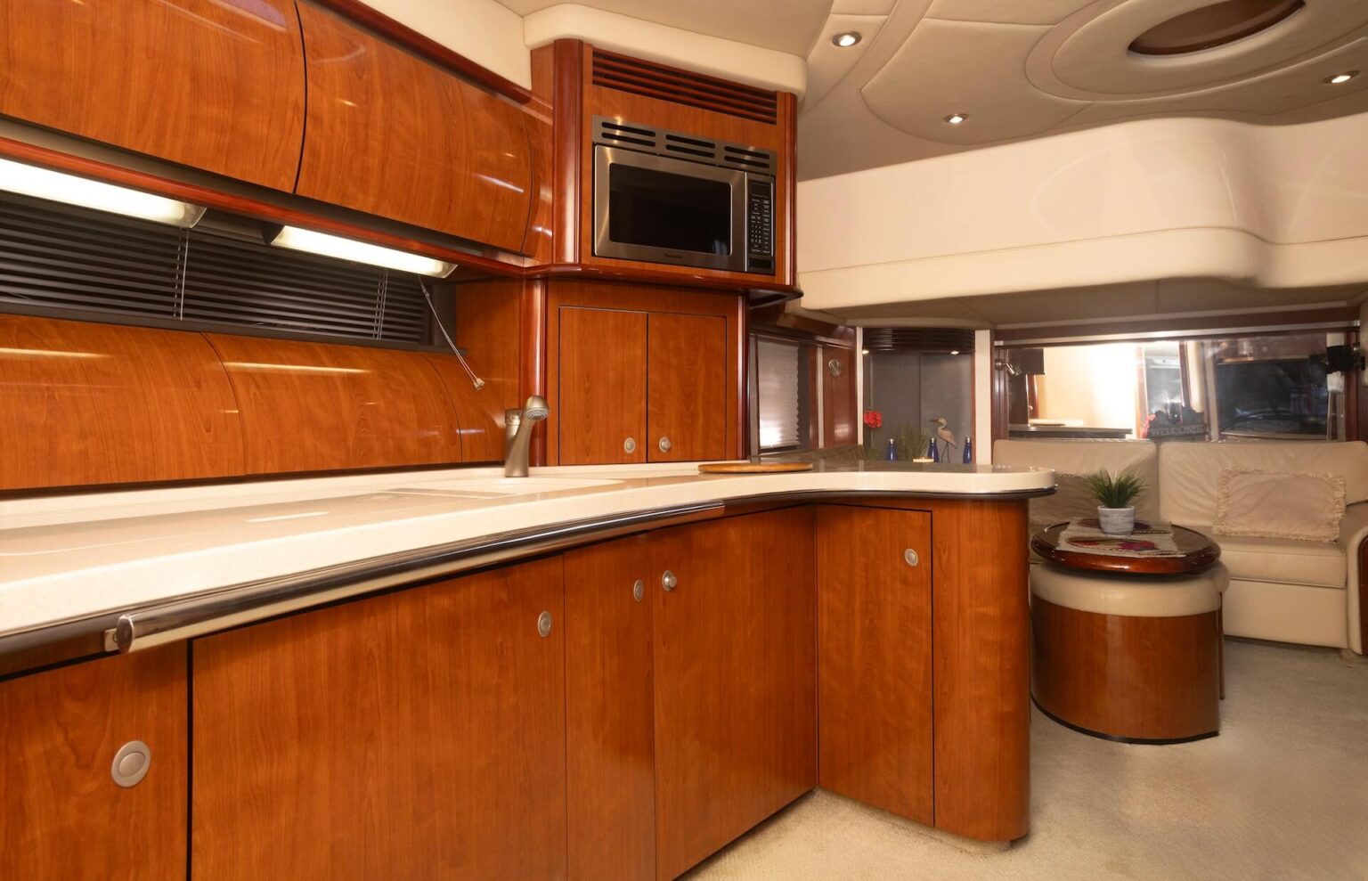 54’ Sea Ray Sundancer Yacht for Sale in Miami, FL | The Advantaged
