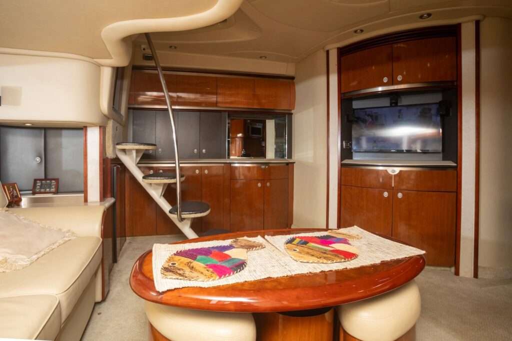 54’ Sea Ray Sundancer Yacht for Sale in Miami, FL | The Advantaged
