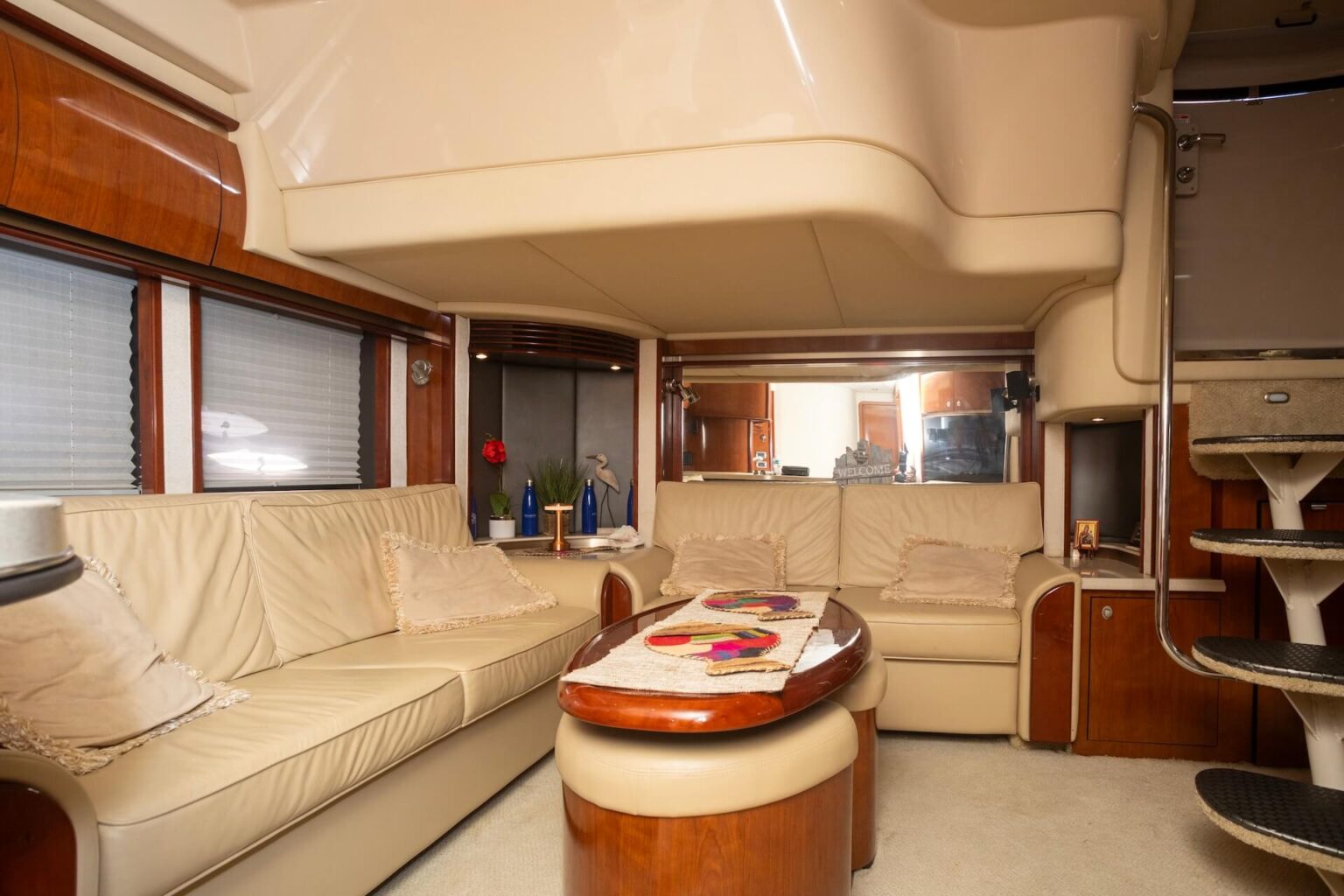 54’ Sea Ray Sundancer Yacht for Sale in Miami, FL | The Advantaged
